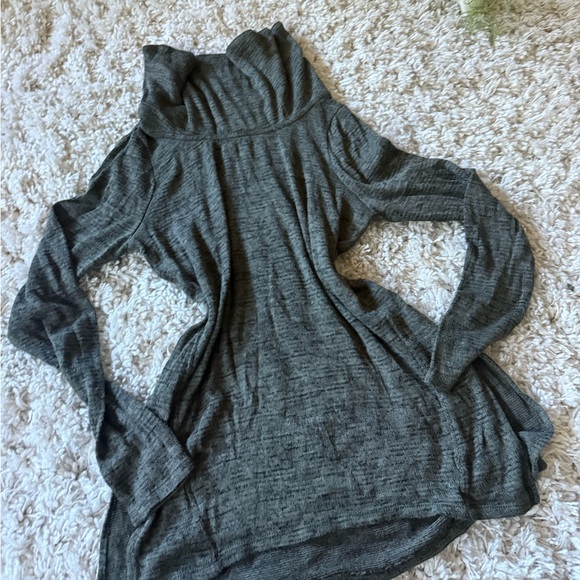 Mossimo Supply Co. | Sweaters | Mossimo Supply Co Forest Green Knit Top ...
